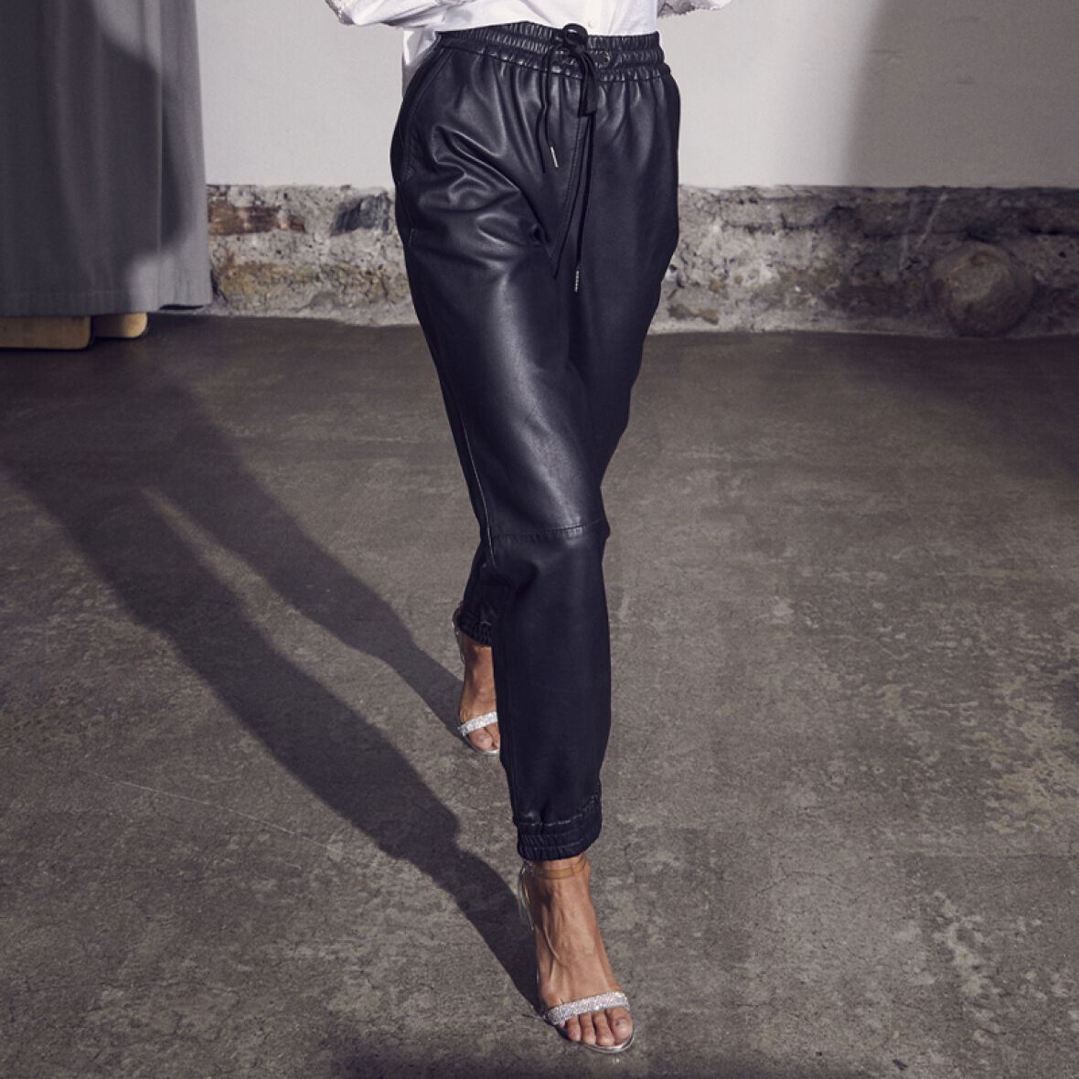 CO`COUTURE JOGGERS, SHILOHCC LEATHER JOGGERS, BLACK